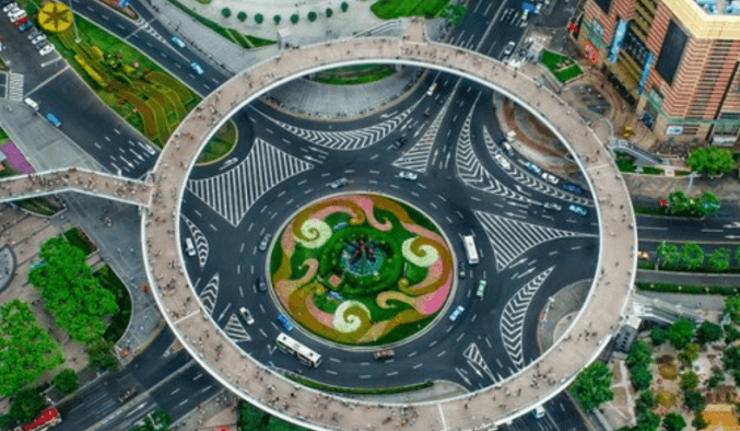 Las 5 rotondas más alocadas del planeta. Fotos y vídeo - Diario de ...